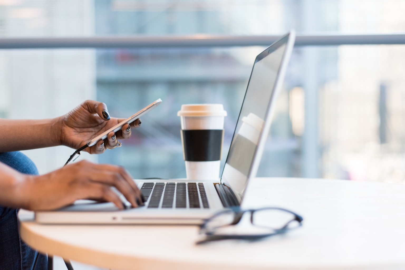 The AI Series: How EAs can Use AI to Automate Outreach | Base The AI Series: How EAs can Use AI to Automate Outreach | Base